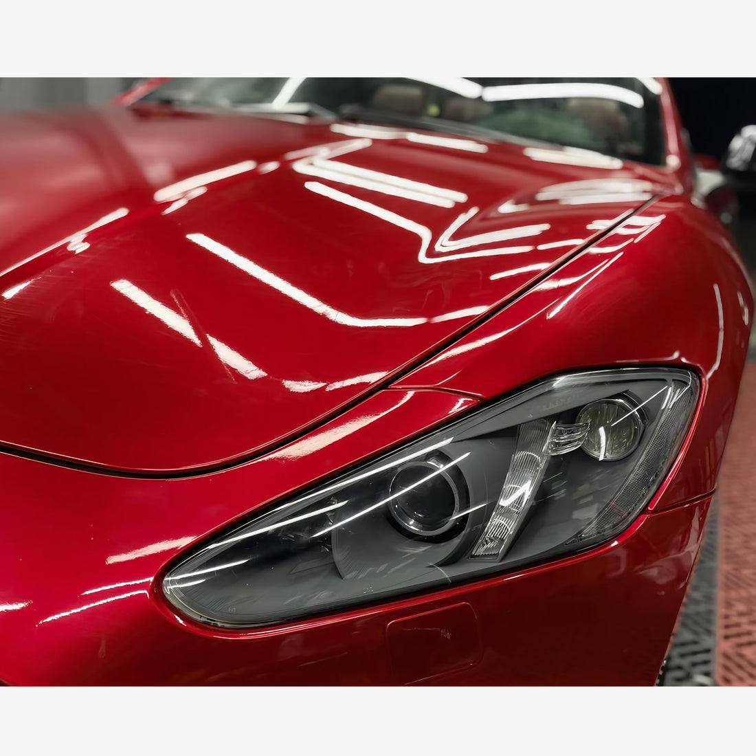 High Gloss Victory Red Metallic Vinyl Wrap Film